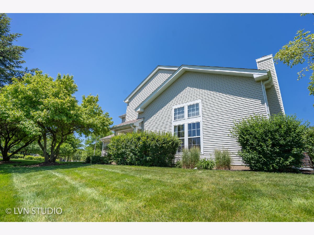 579 Springwood Court, East Dundee, Illinois 60118 - MLS 10765071 ...