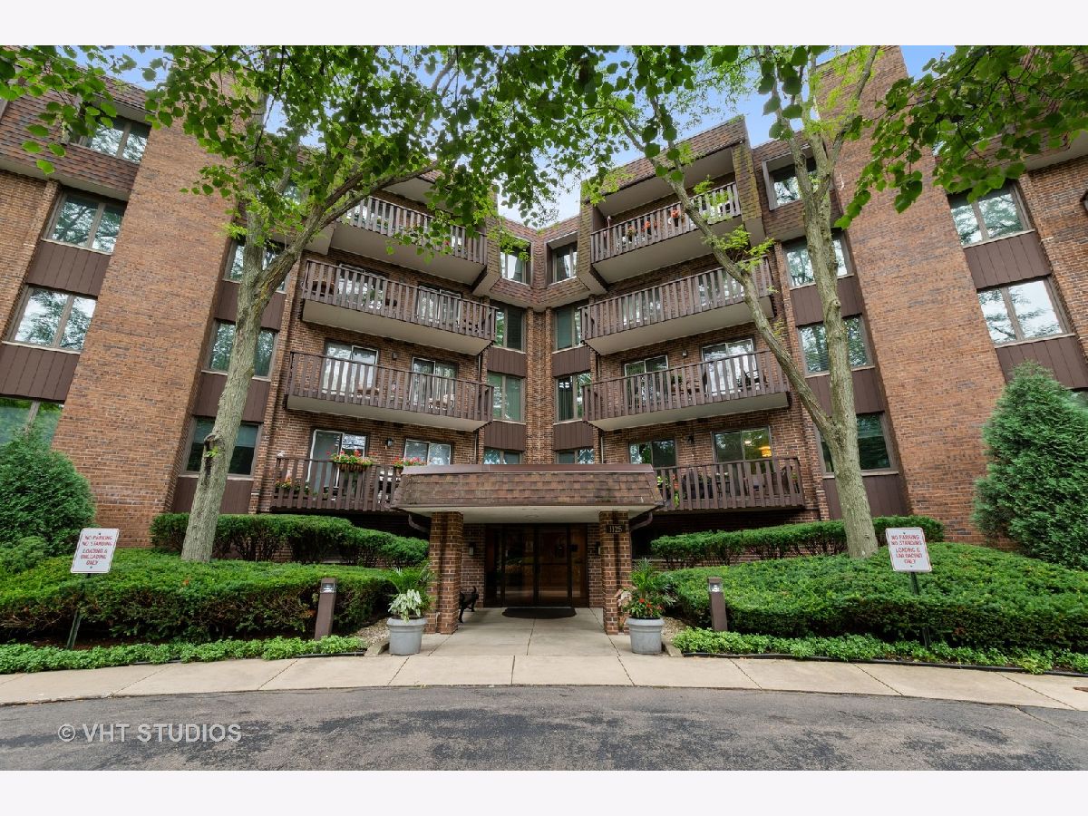 1125 Lake Cook Road, Northbrook, Illinois 60062 - MLS 10775174 ...
