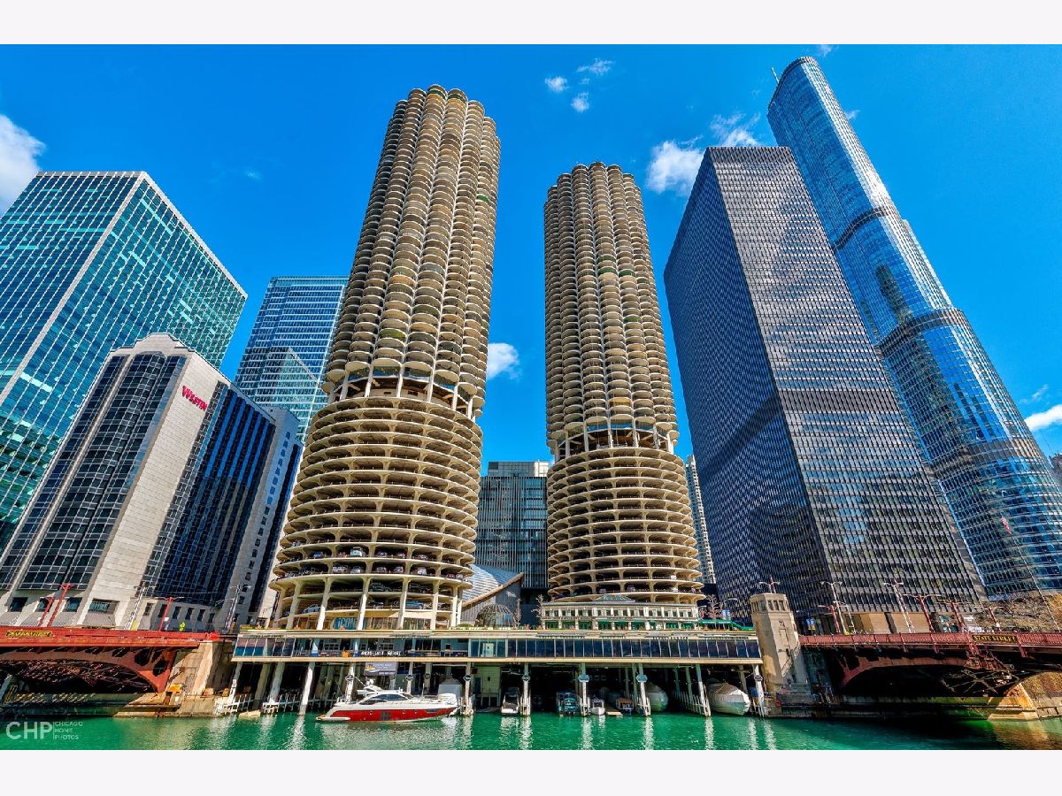 Marina Towers Chicago IL, Condominiums For Sale & For Rent | Sadie ...
