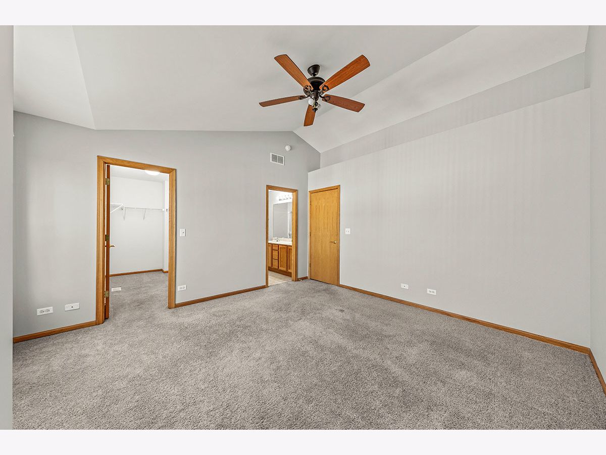 506 Declaration Lane, Aurora, Illinois 60502 - MLS 11642800 - WinterCohen