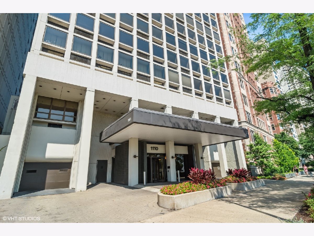 1110 Lake Shore Drive, Chicago, Illinois 60611 - MLS 11651656 - WinterCohen