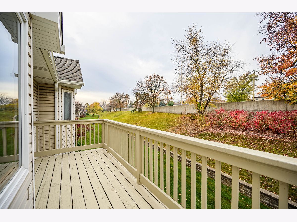 1874 Fox Run Drive, Elk Grove Village, Illinois 60007 - MLS 11662120 ...
