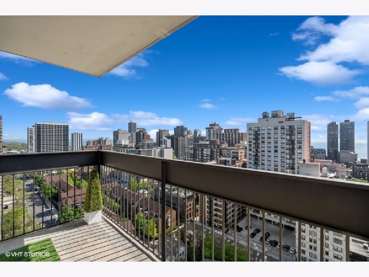 1255 Sandburg Terrace, Chicago, Illinois 60610 - MLS 11782346 - WinterCohen