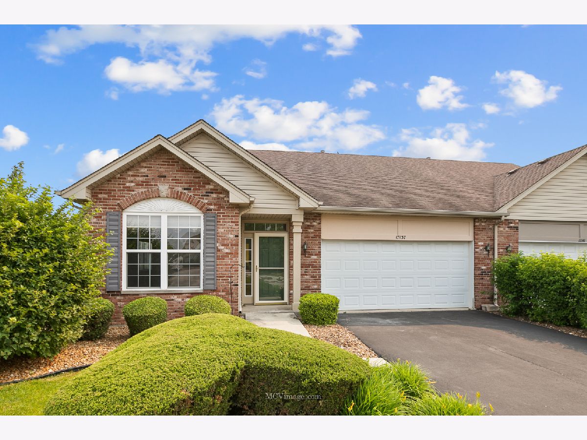 17137 Fontana Lane, Lockport, Illinois 60441 - MLS 11811879 - WinterCohen