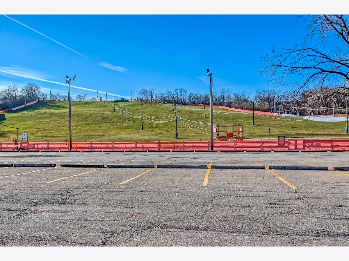 6010 Oakwood Drive, Lisle, Illinois 60532 - MLS 11950291 - WinterCohen