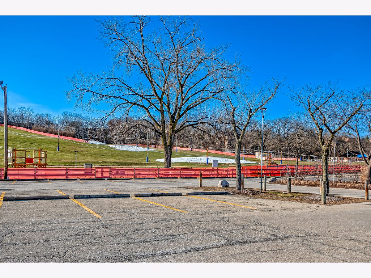 6010 Oakwood Drive, Lisle, Illinois 60532 - MLS 11950291 - WinterCohen