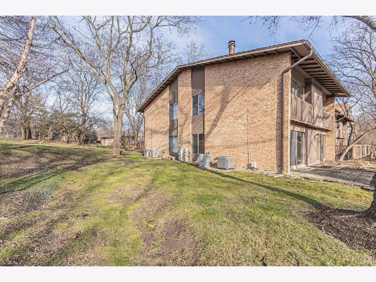 5931 Oakwood Drive, Lisle, Illinois 60532 - MLS 11956974 - WinterCohen