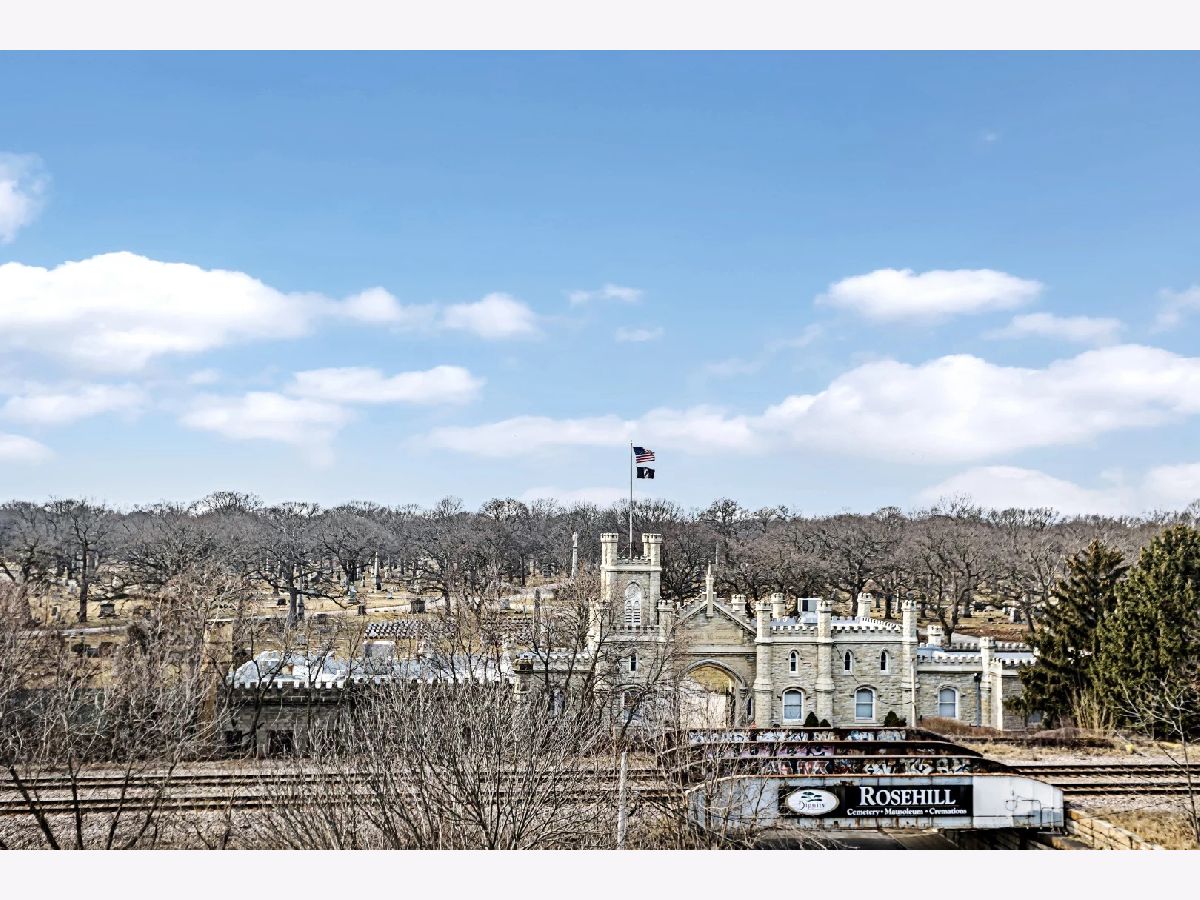 1767 Rosehill Drive, Chicago, Illinois 60660 - MLS 11996170 - WinterCohen
