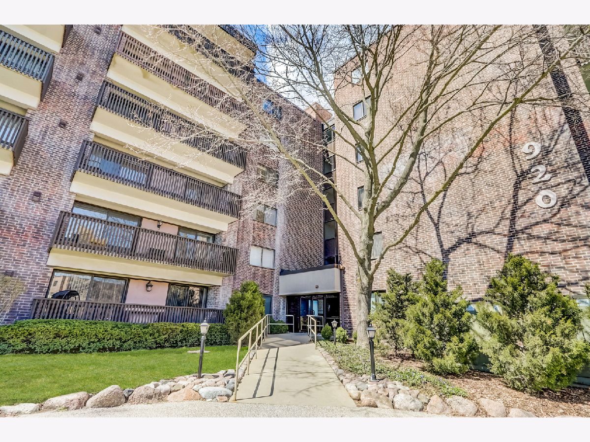 Heather Ridge Gurnee IL, Townhomes & Condos & Homes For Sale & For Rent ...