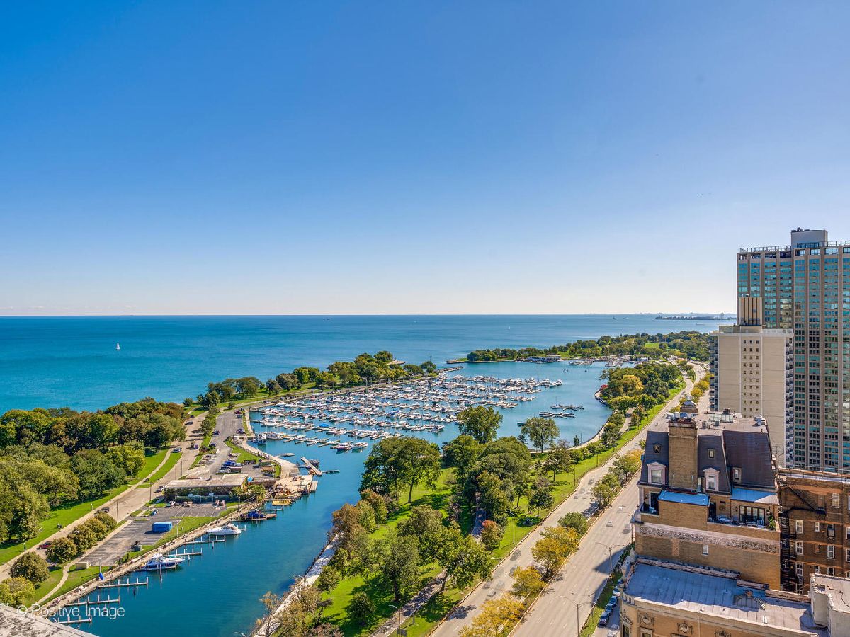 3550 Lake Shore Drive, Chicago, Illinois 60657 - MLS 12058306 - WinterCohen